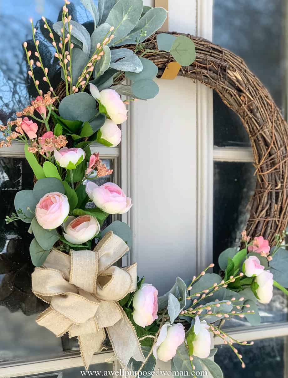 How to Make an Easy Spring Grapevine Wreath - A Well Purposed Woman